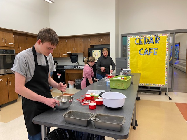 Cedar Street Cafe: a Sweet Spot at HHS | The Hawk